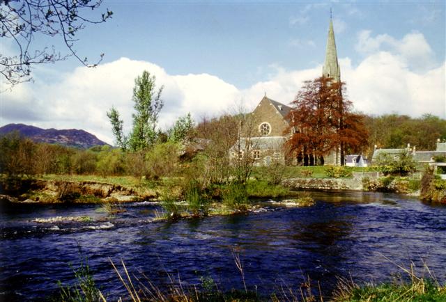 Comrie Churches | Comrie